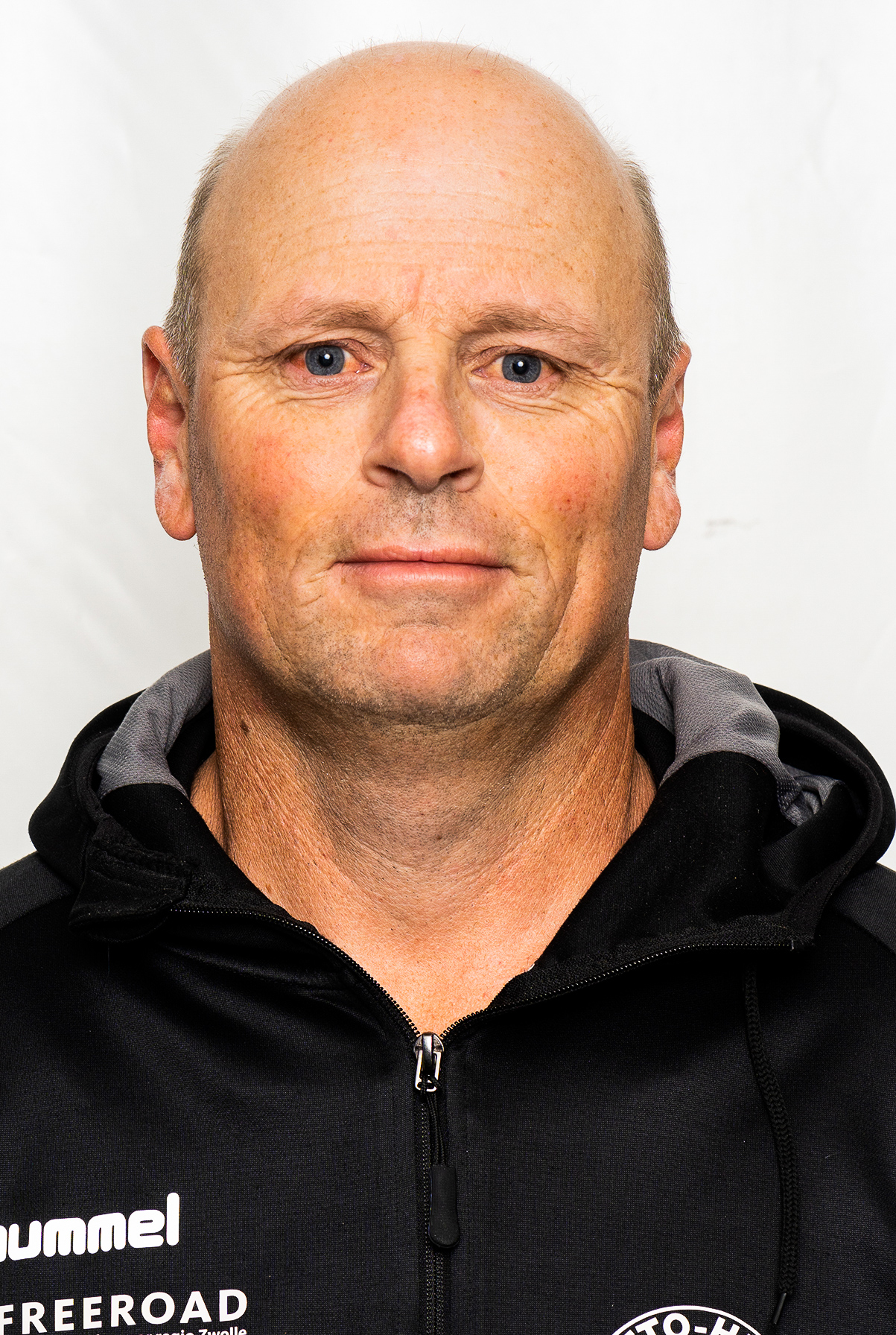 Bert Hoogland stopt als keeperstrainer. | sv Hatto Heim